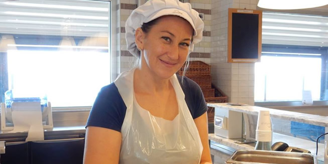 Monica, la chef che adora il gusto della multiculturalità