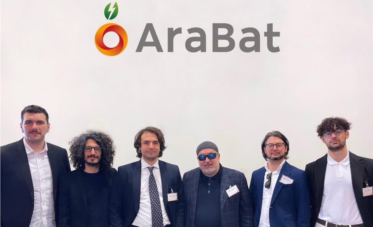 AraBat, una startup foggiana fa fronte alla richiesta di metalli preziosi